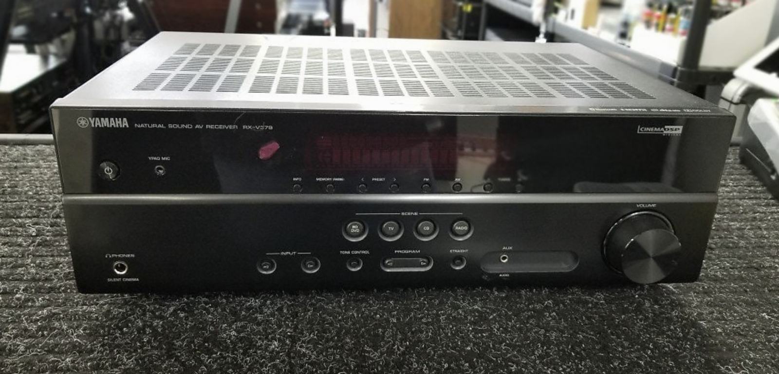 Yamaha receiver RX-V379