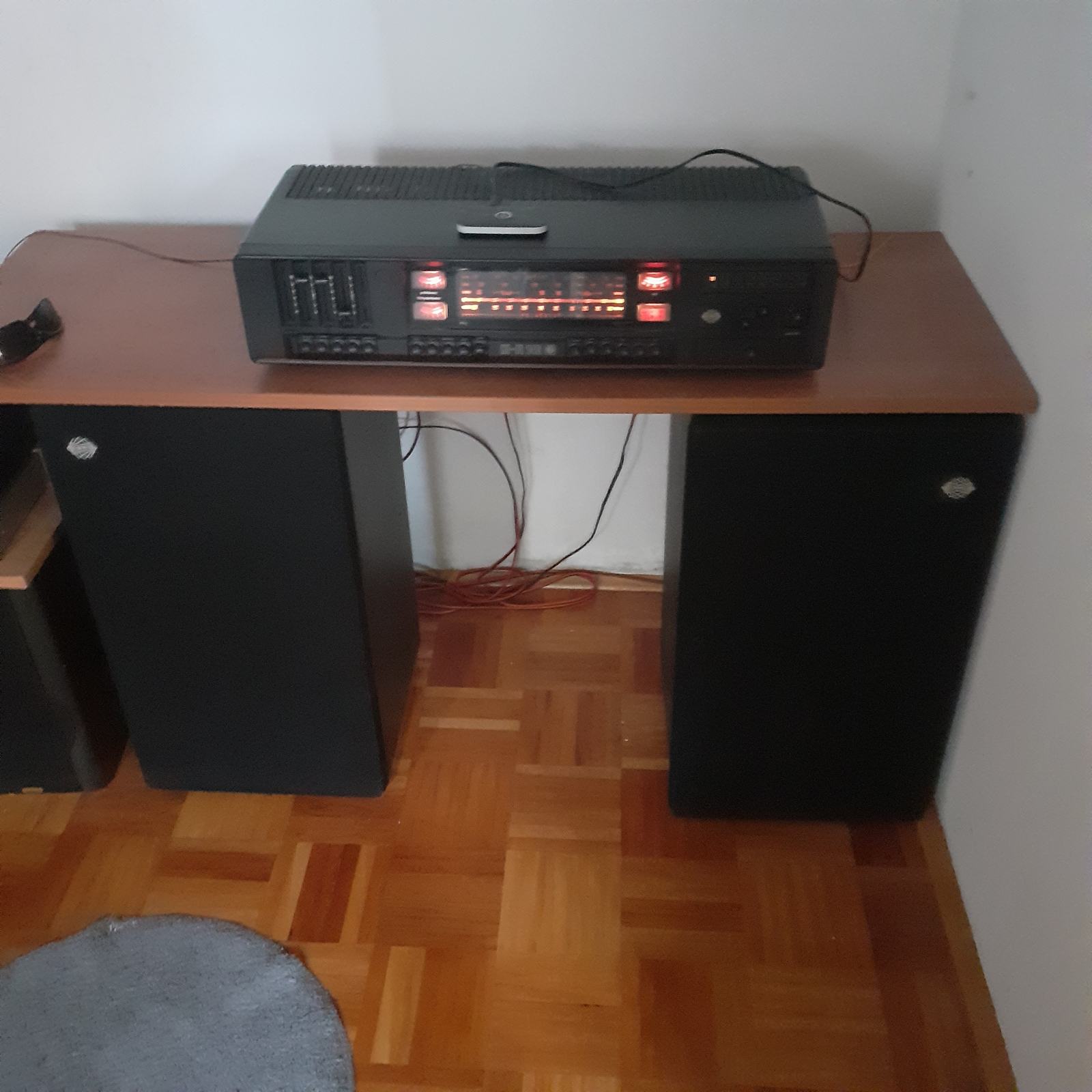 Prodam Ei niš HI-FI 160