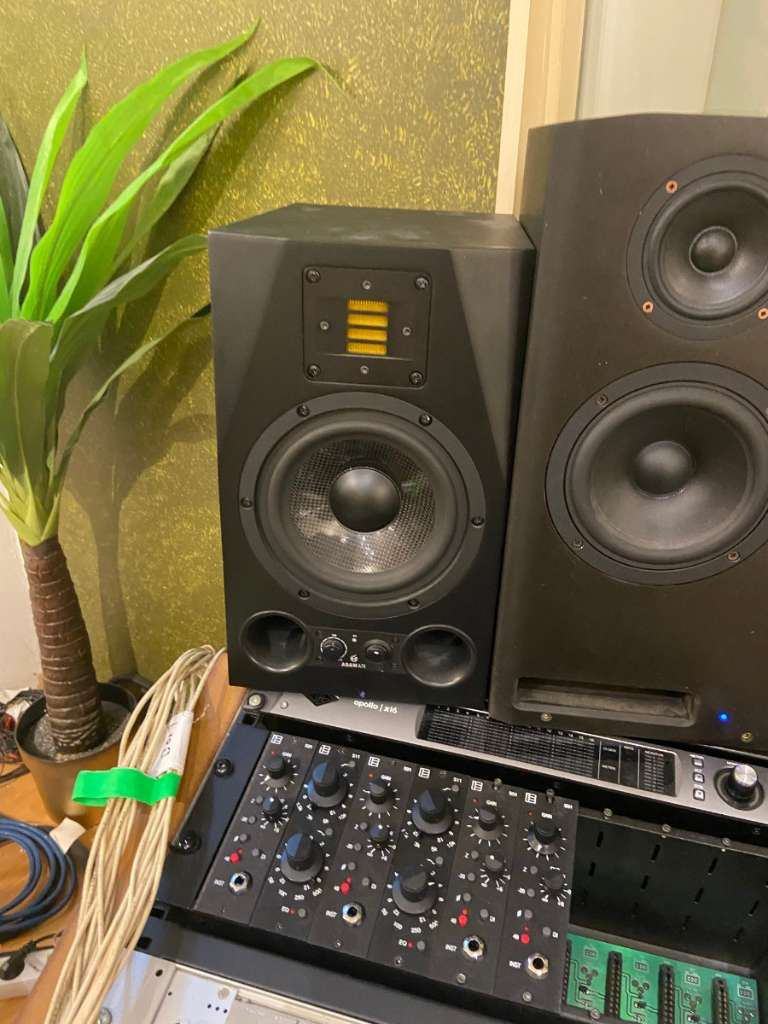 Studijski monitor ADAM A7X