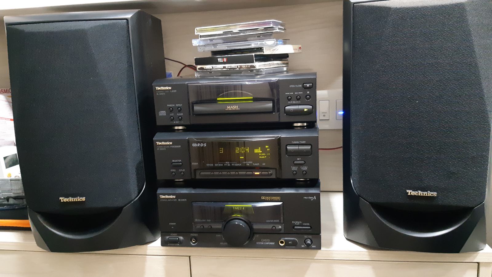 Technics CH570 komponente stolp zvočniki