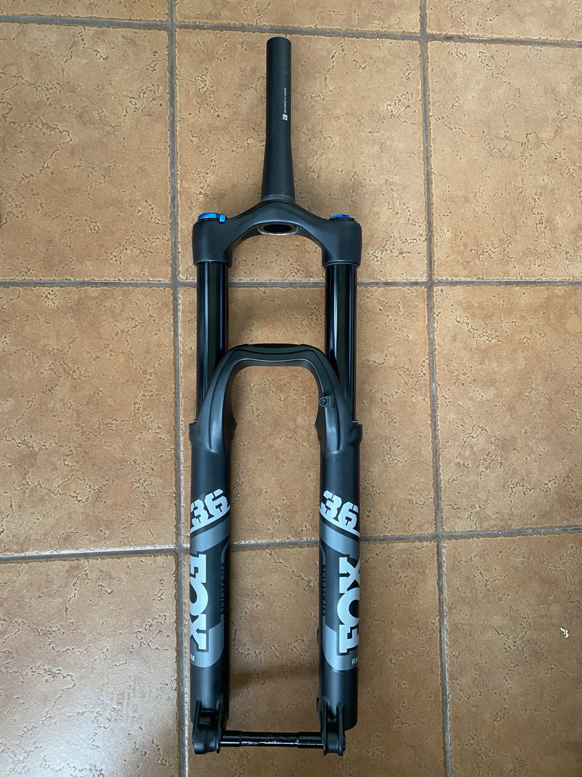 Fox Float Rhythm 36 2021