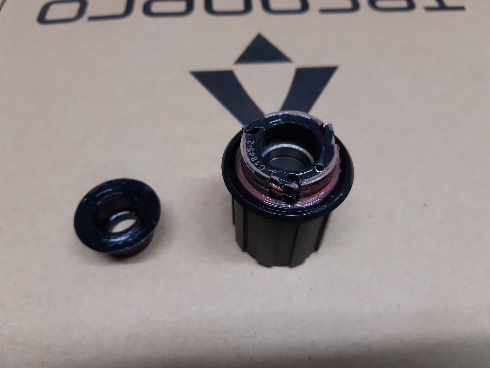 Račna MTB Shimano - SRAM 11-speed 3-Pawl System DT-Swiss