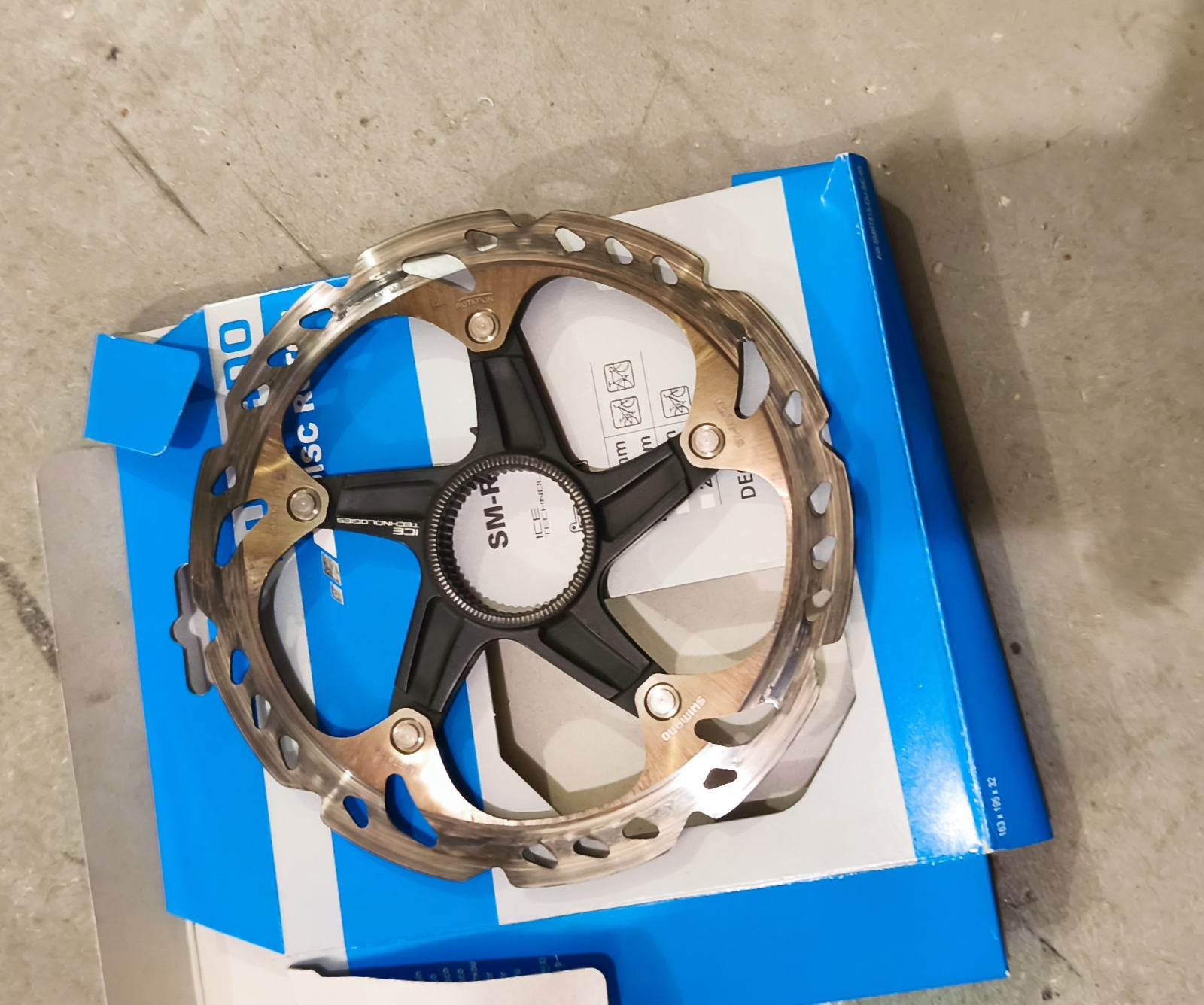 Shimano XT rotorja 180 in 160 mm