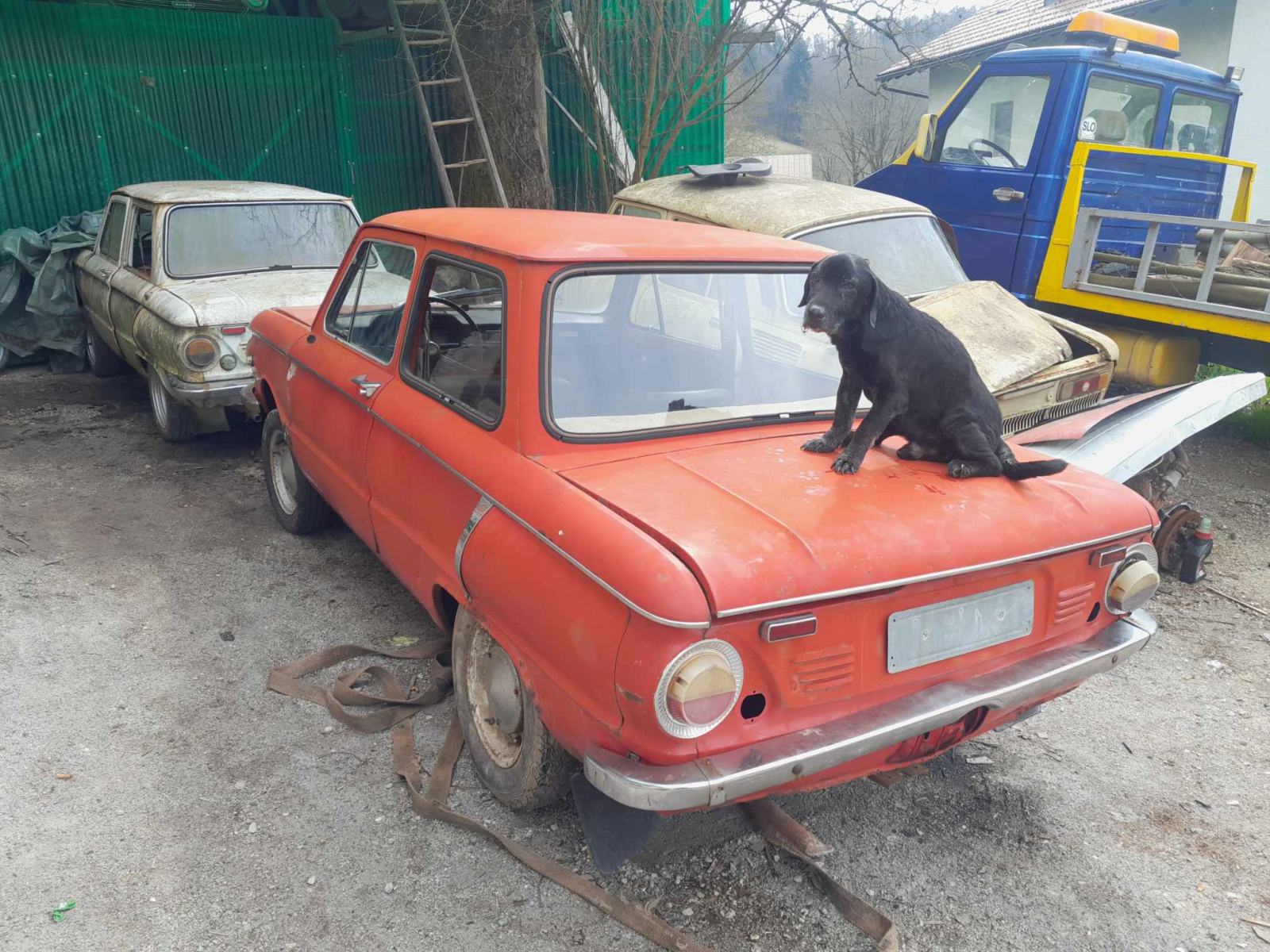 Oldtimerji in youngtimerji stari avti ,deli+vse v zvezi z njimi prodam