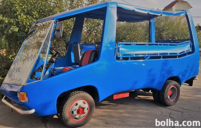 Turistični mini bus Zastava 35-8 Hobby Avtomontaža