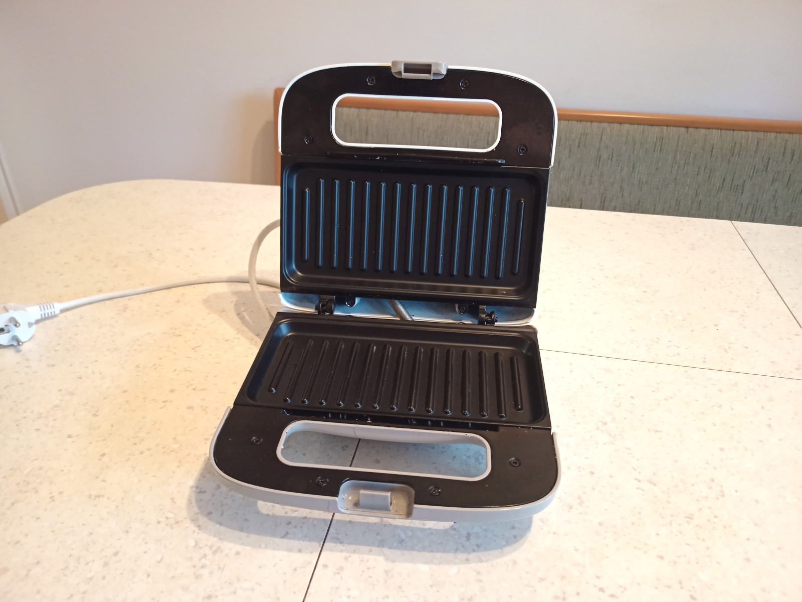 Podarim toaster Philips