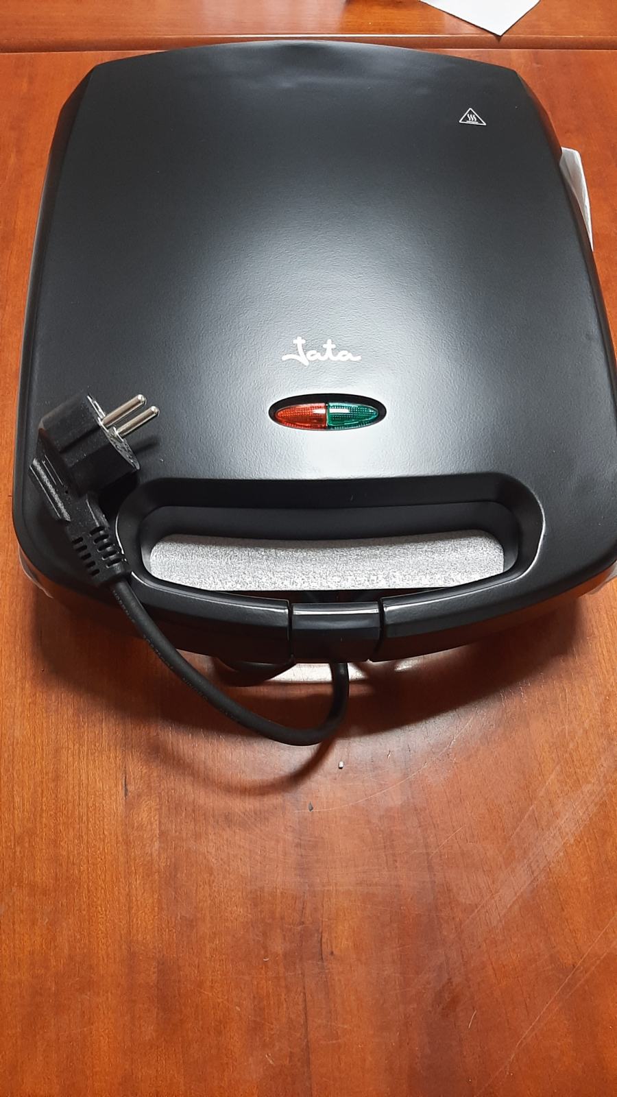 Toaster za sendviče JATA SW546