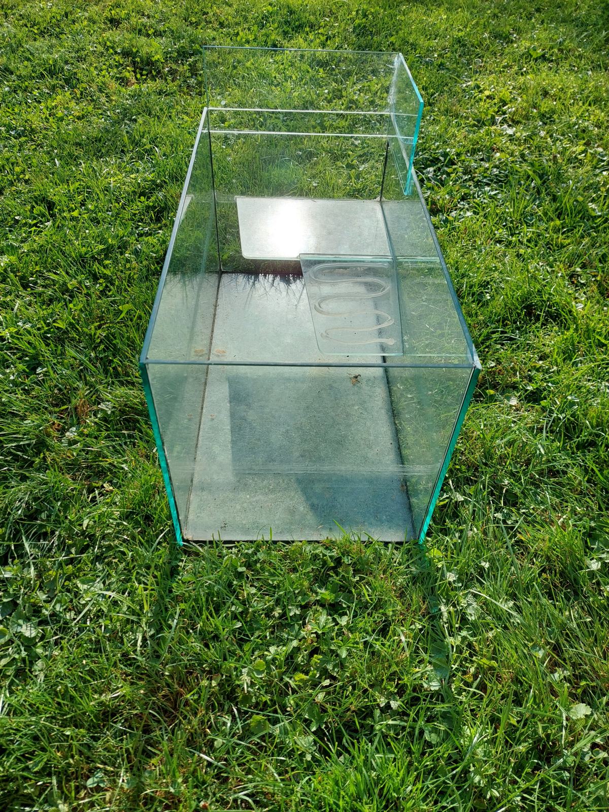 Akvarij za ribe ali želve