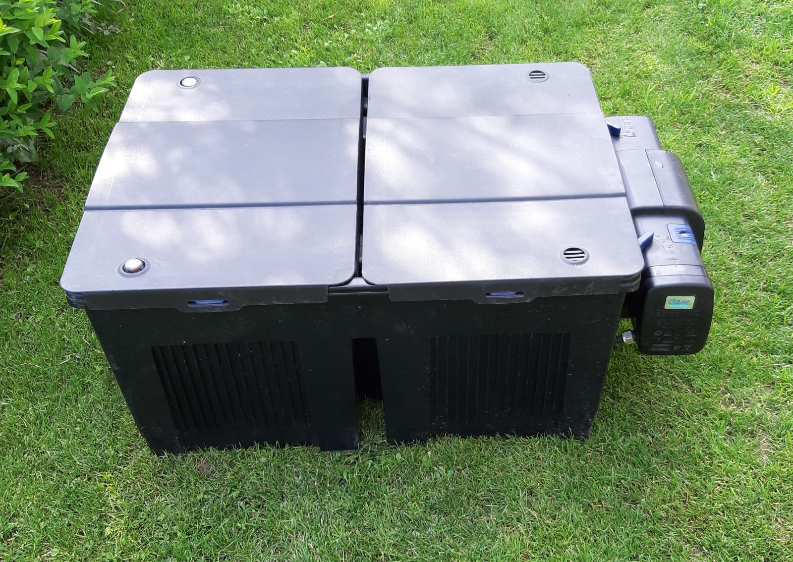 Filter za ribnik Oase BioSmart 30000 + Oase Bitron 18C.
