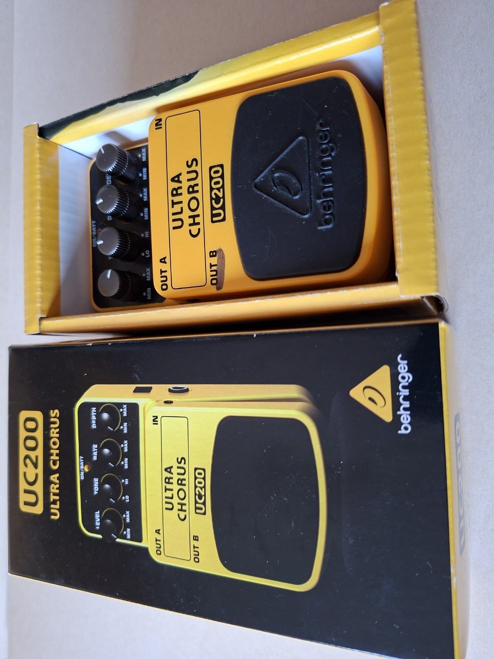 Behringer Ultra chorus UC200
