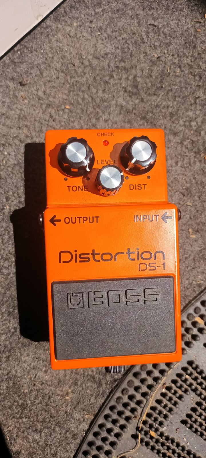 Boss DS-1 (nov)