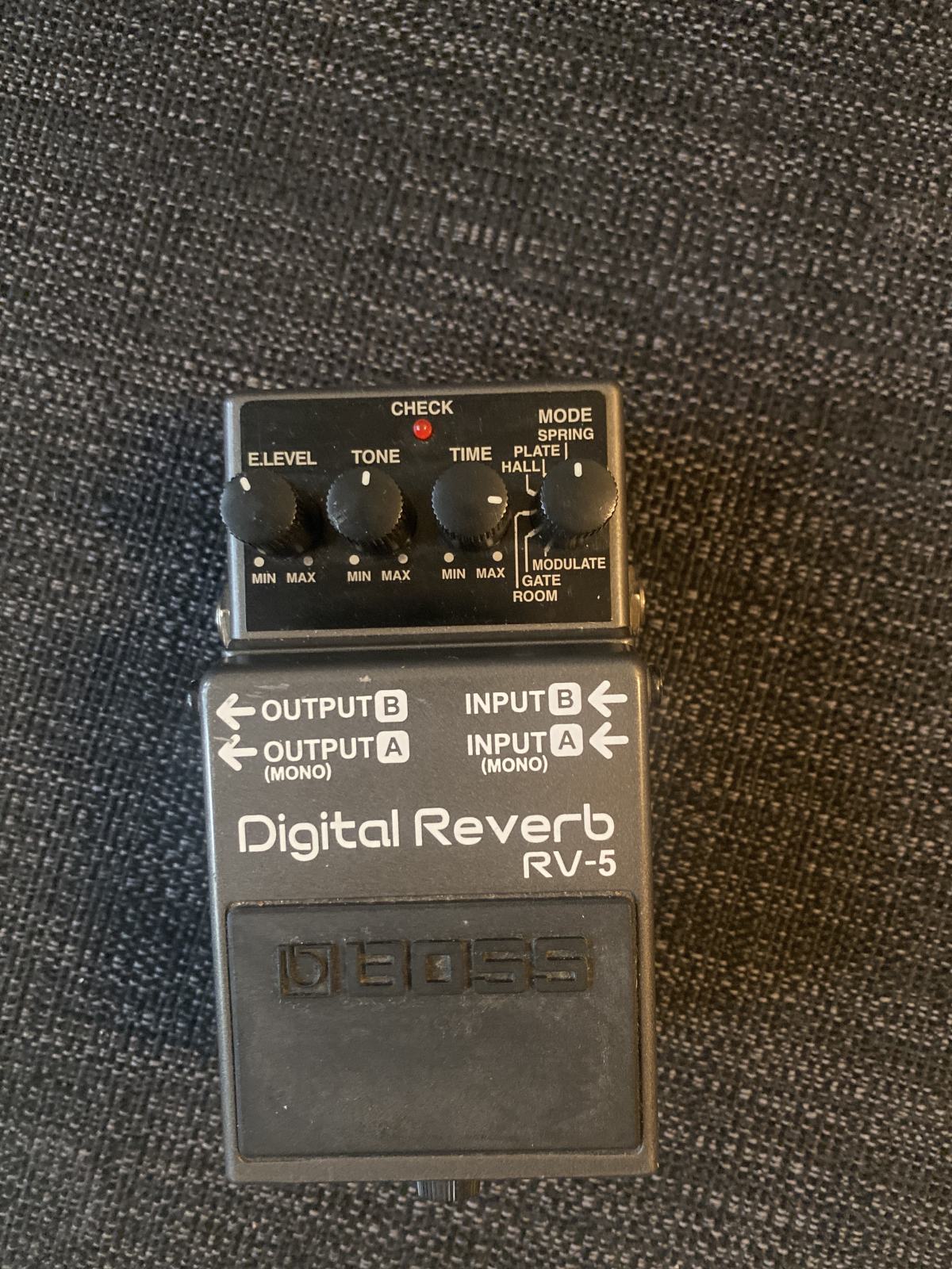 Boss RV 5