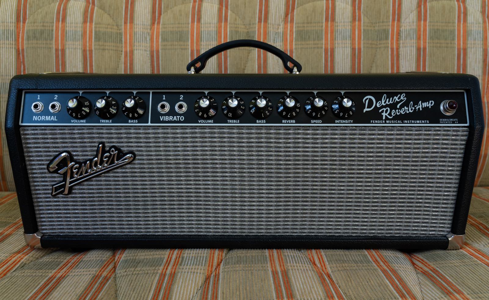 Fender Deluxe Reverb head