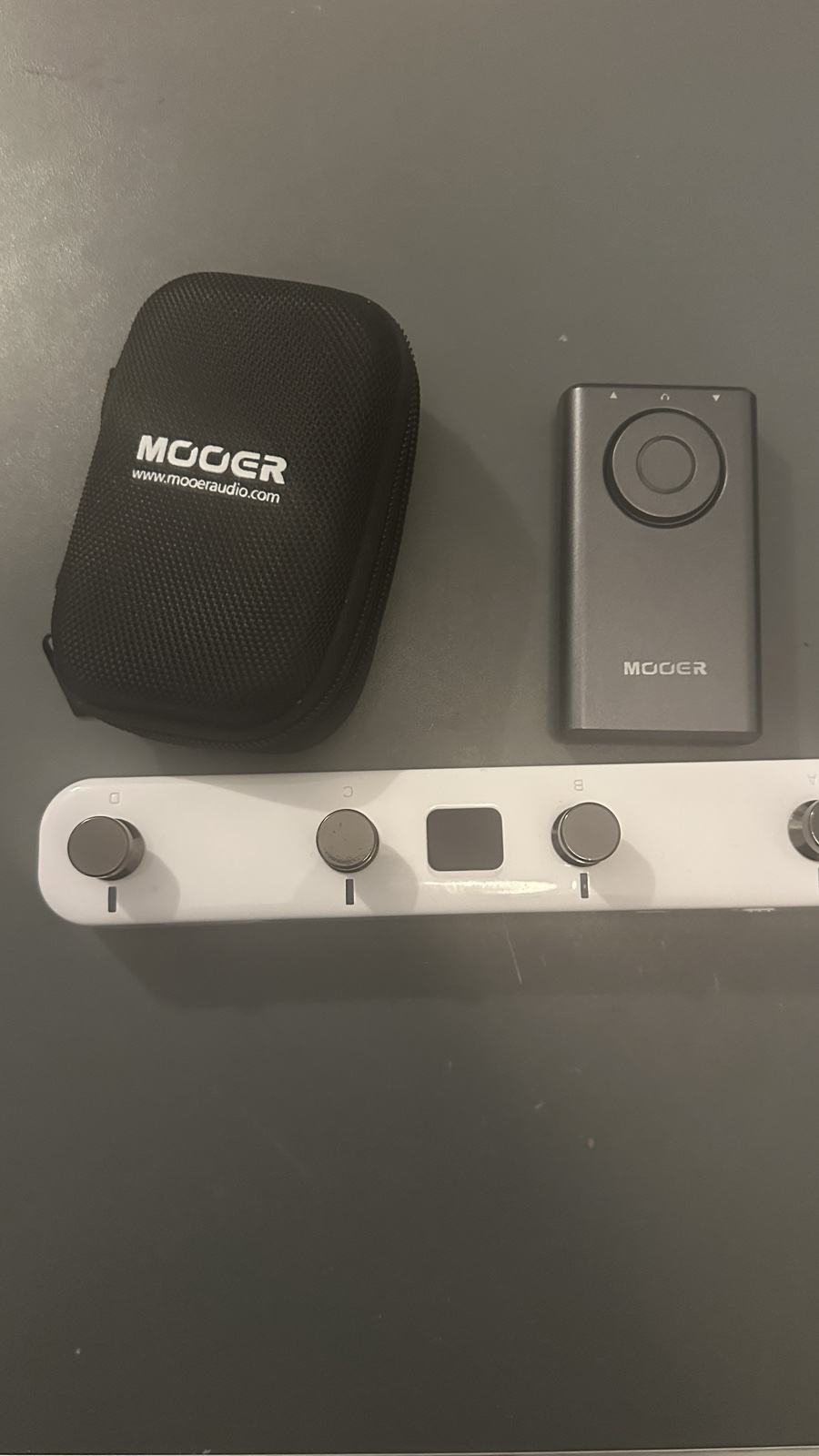 Mooer Prime P1+F4 Wireless Footswitch KOMPLET