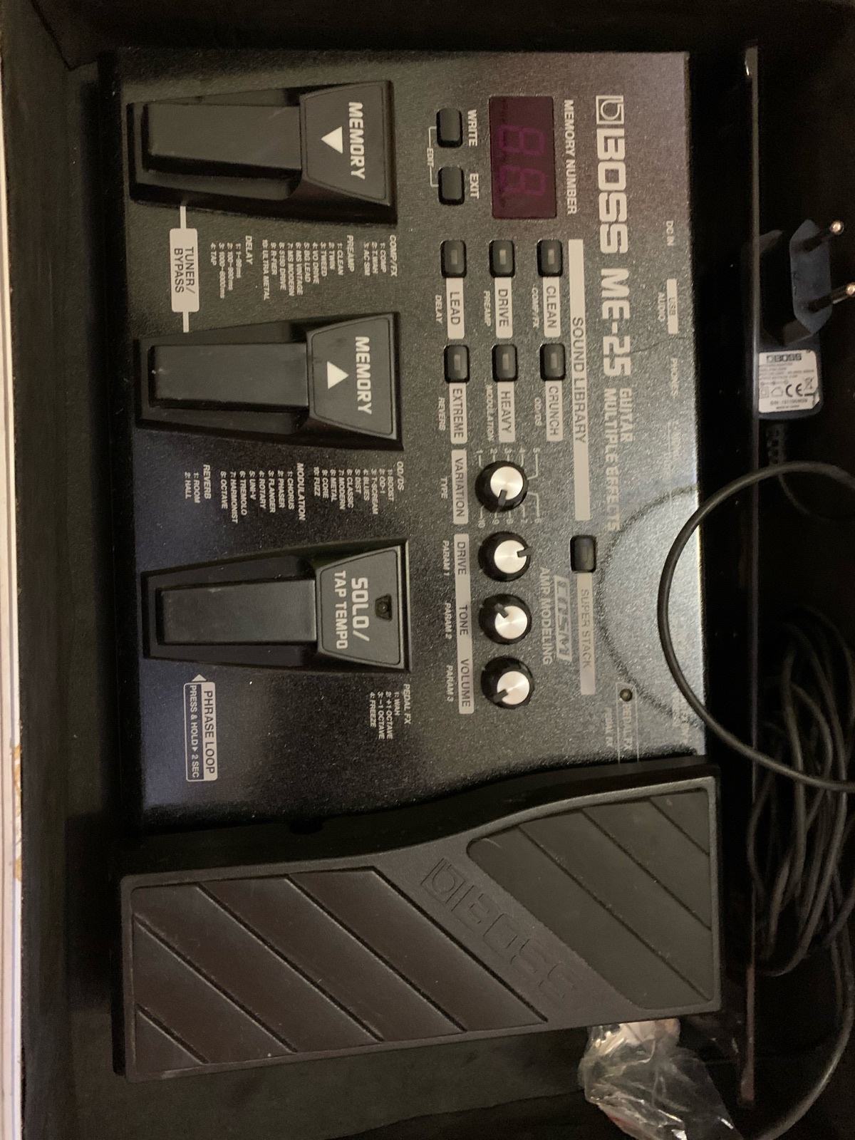 Multiefekt Boss me-25