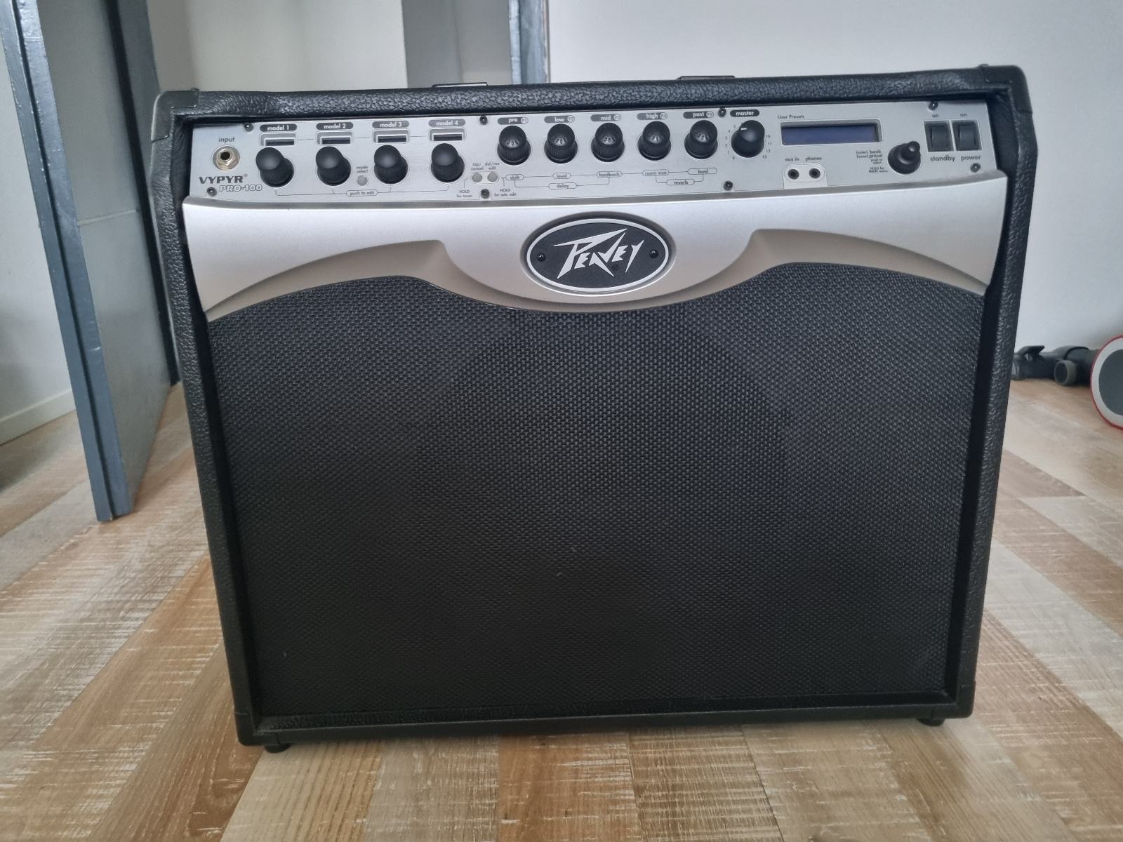 Peavey Vypyr Pro 100W Modeling Combo ojačevalec