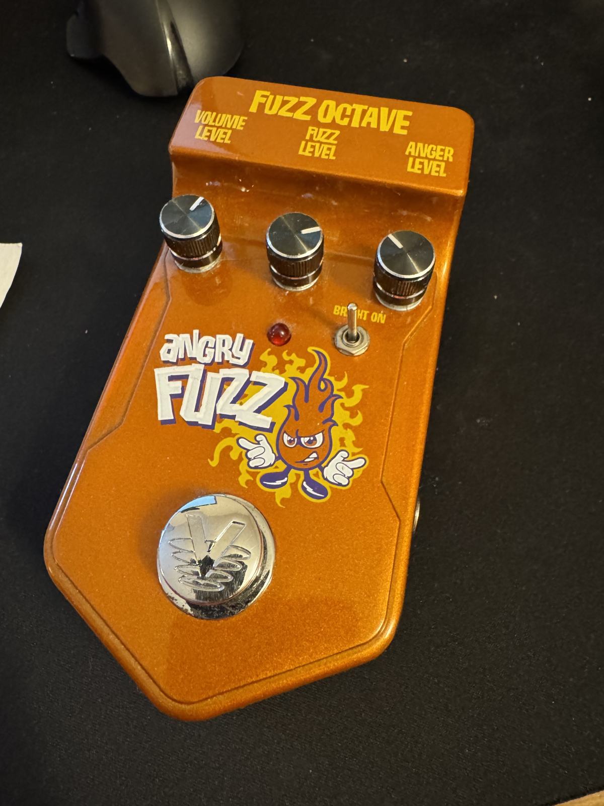 Visual Sound - Angry Fuzz (octave fuzz)
