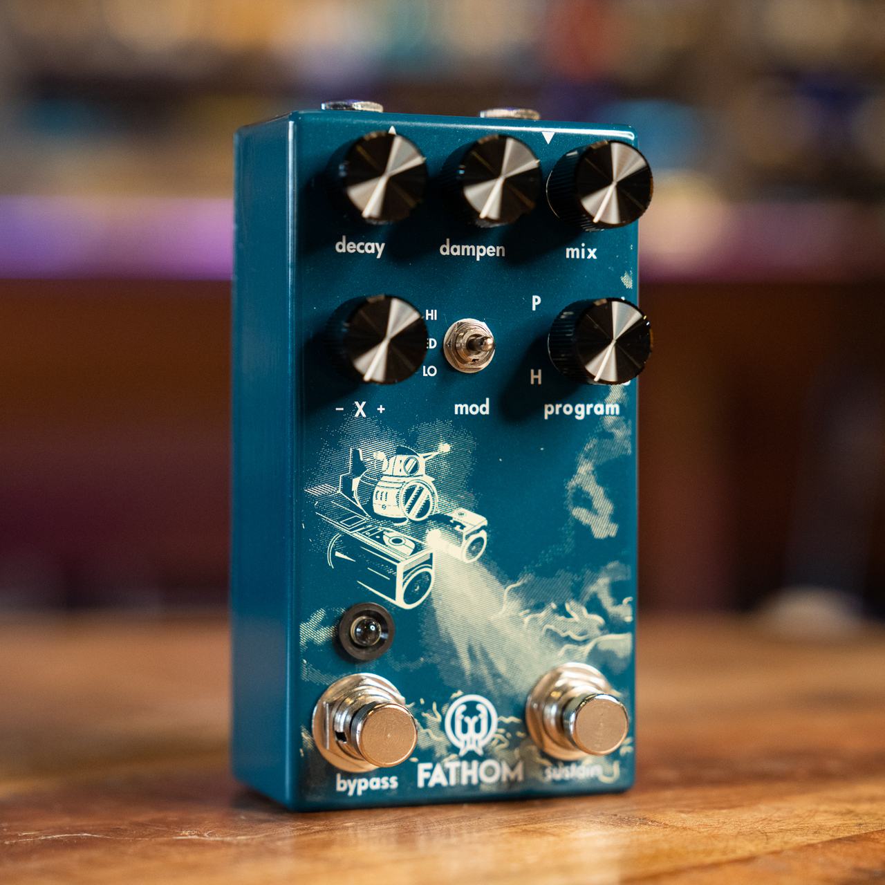 Walrus Audio Fathom reverb pedal