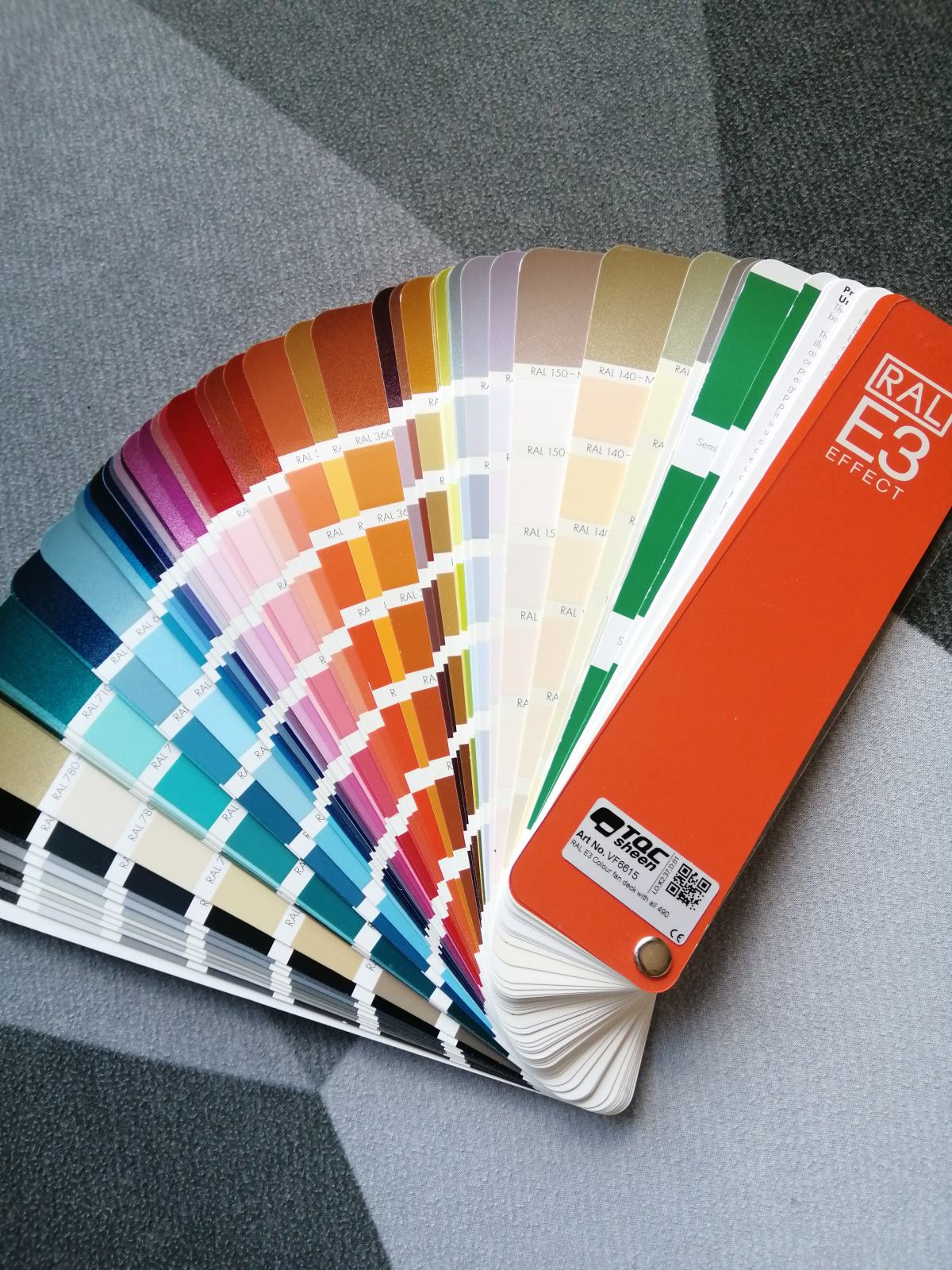 Barvna skala RAL E3 Effect