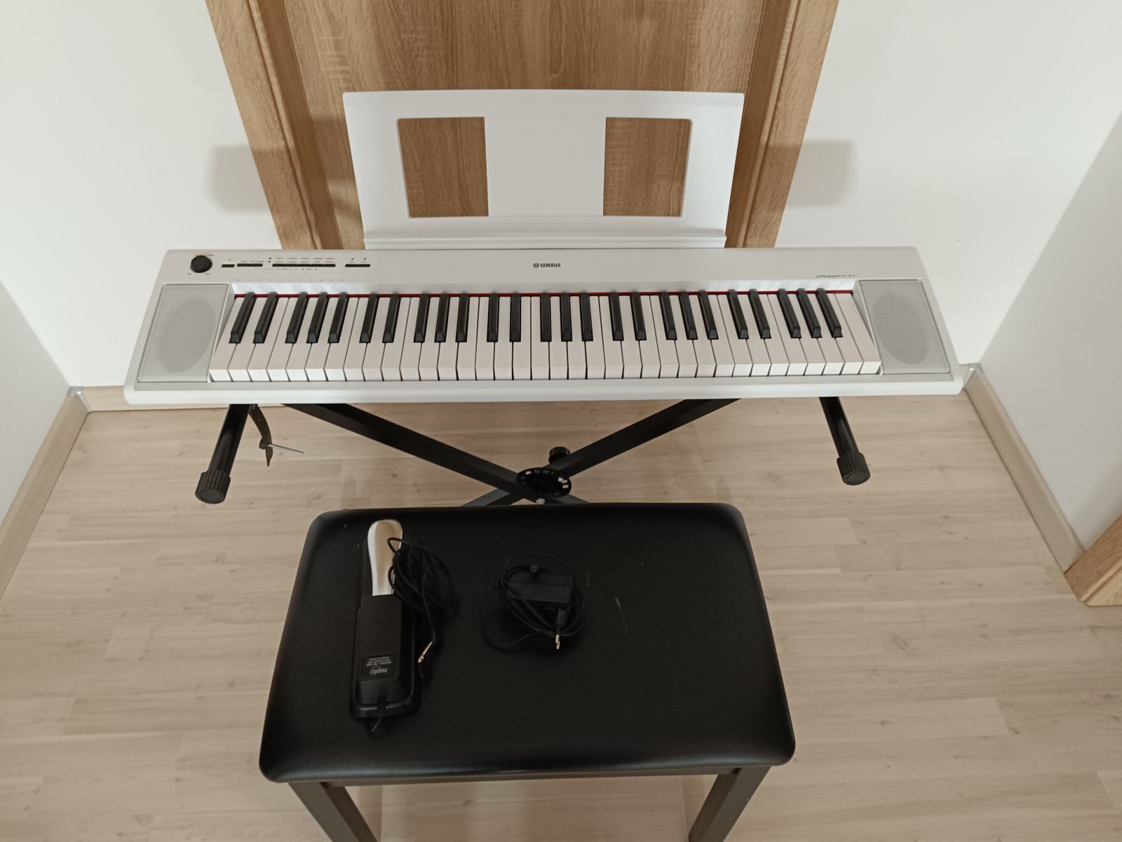 Električni klavir Yamaha NP-12
