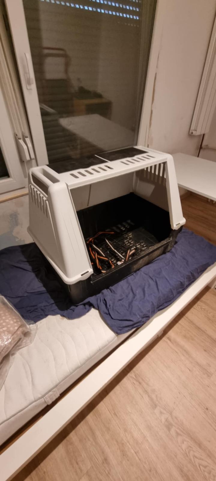 Transportni boks za psa - Ferplast Atlas Car 100