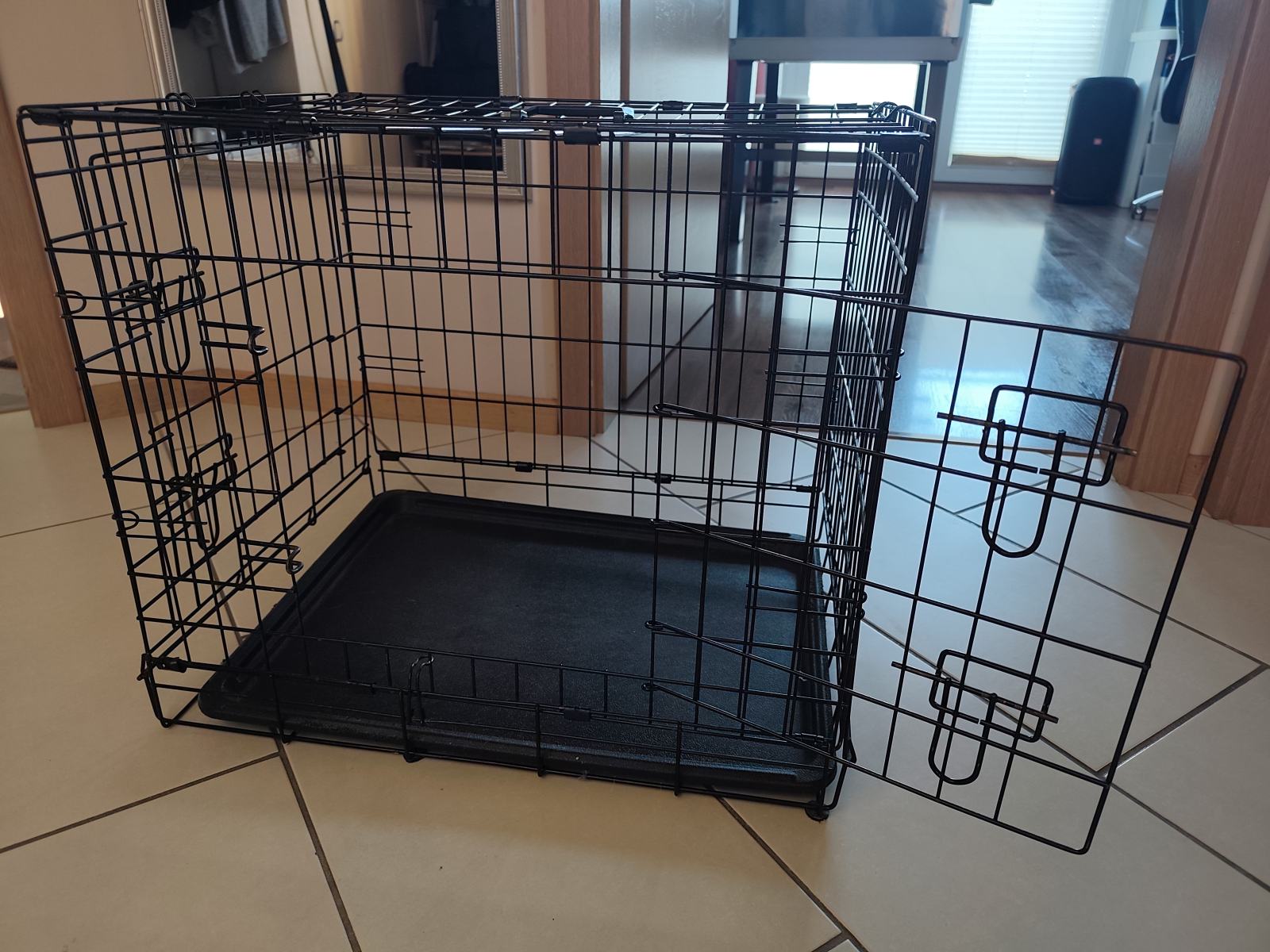 Prodam 2x zložljivo kletko za psa 30€
