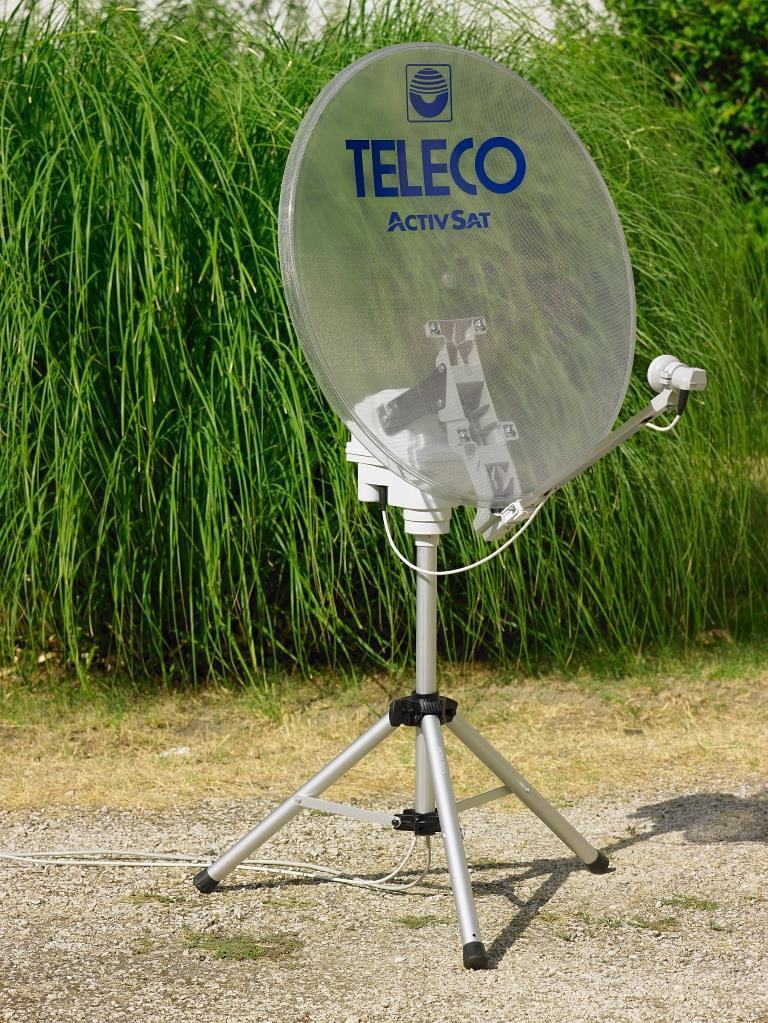 Satelit ( samodejni satelitski sistem - prenosni) - Teleco Activsat 85