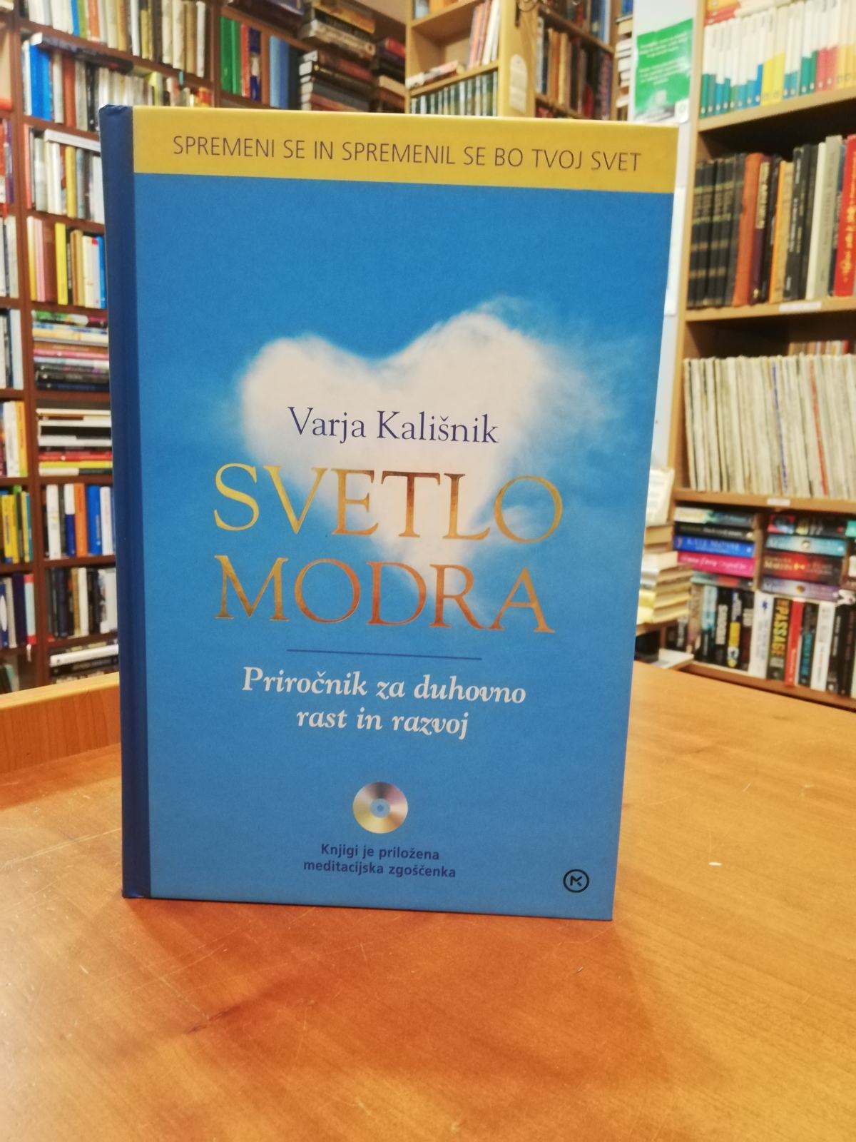 Varja Kališnik: Svetlo modra