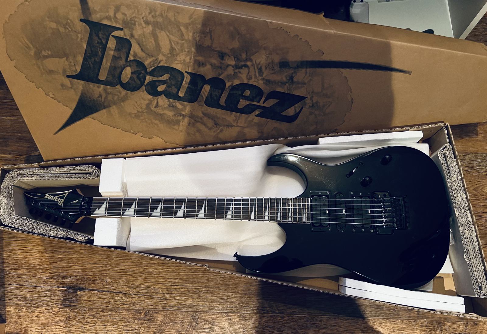 Ibanez RG370DX-BK električna kitara