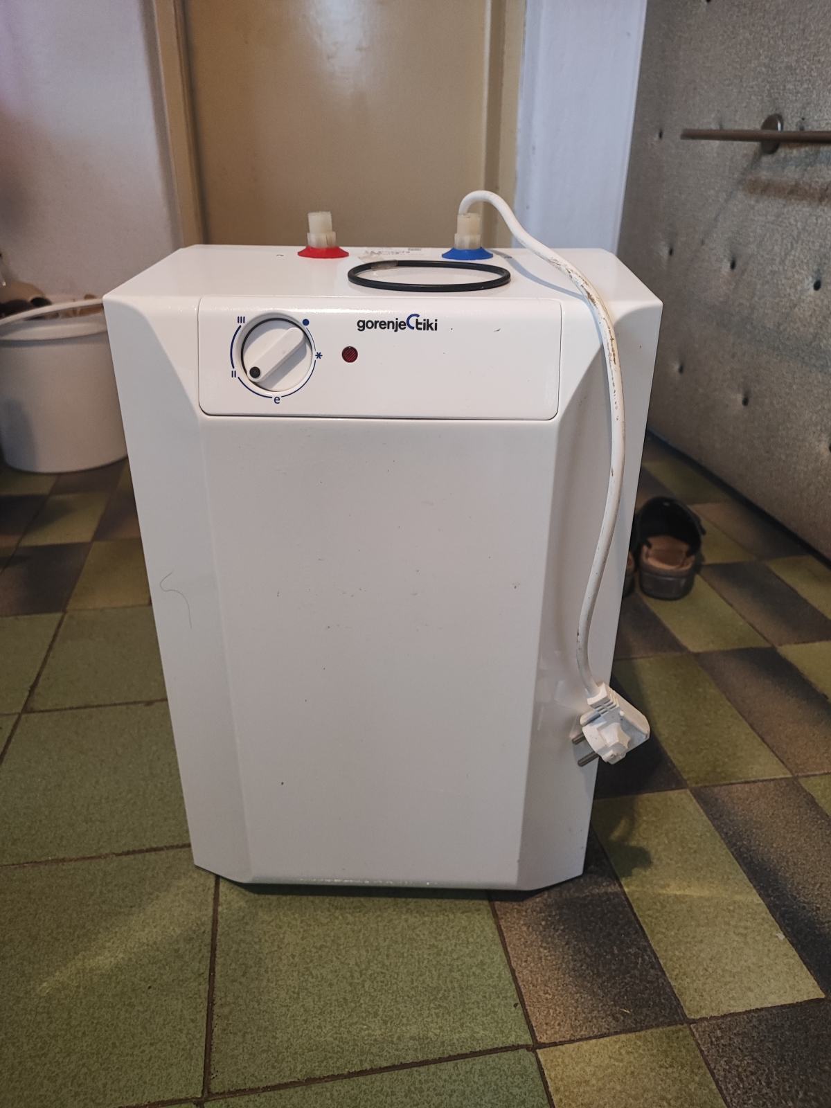 Bojler za toplo vodo