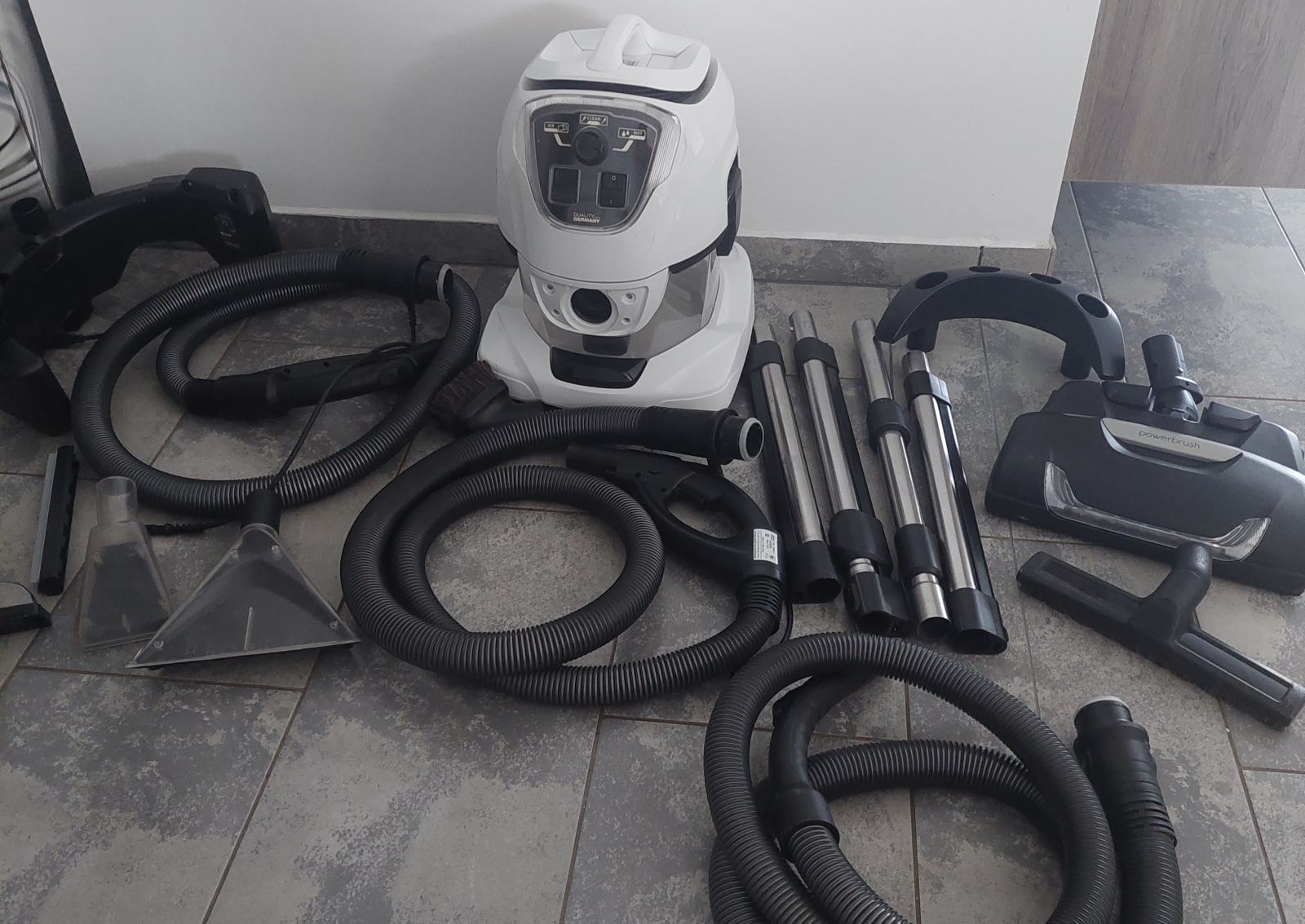 Prodam globinski sesalec pro aqua