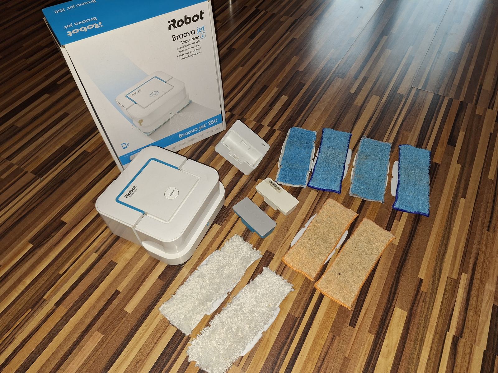 Prodam irobot brava jet 250