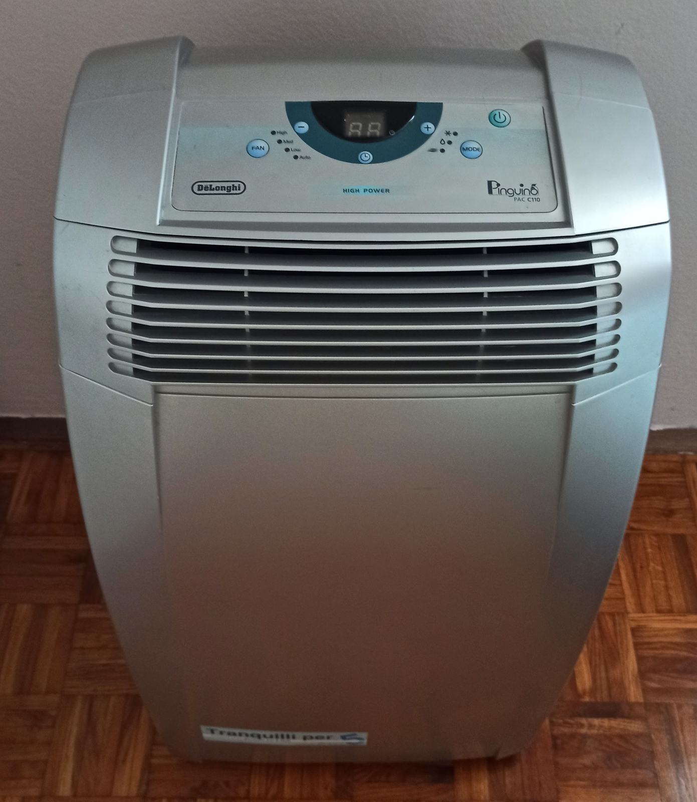 Ugodno! Prenosna klimatska naprava DeLonghi PAC C110