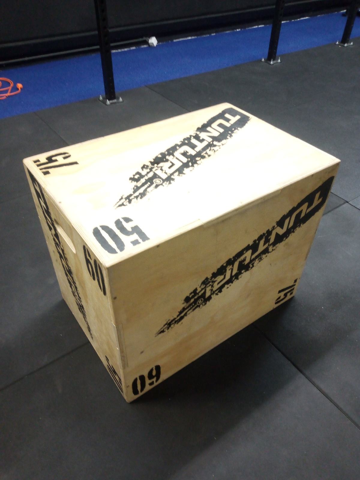 Plyo box wood