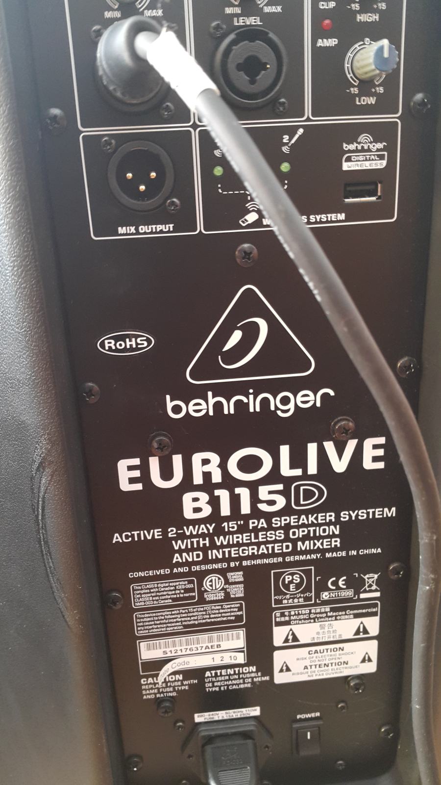 BEHRINGER AKTIVNI ZVOČNIK B115D EUROLIVE