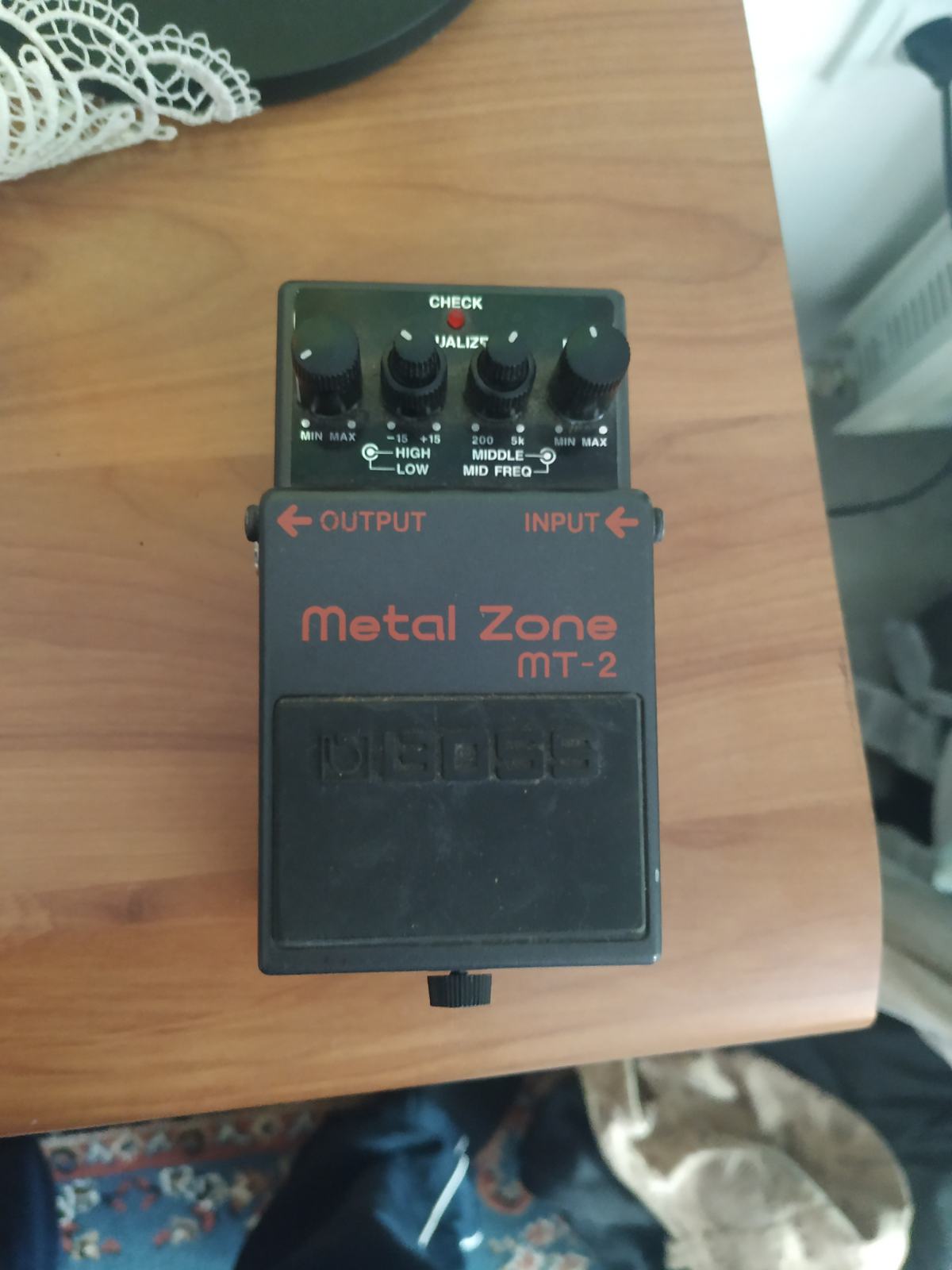 Boss Metal Zone MT-2