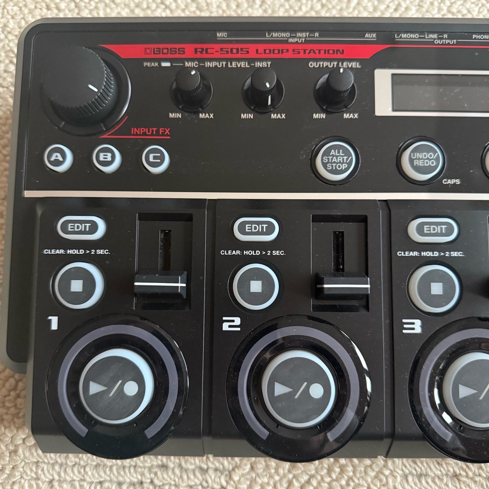 Looper večkanalni - Loop Station BOSS RC-505 – praktično nova