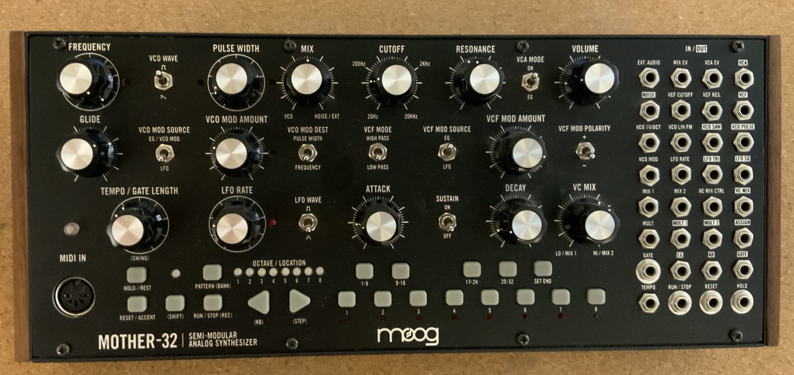 Moog mother 32
