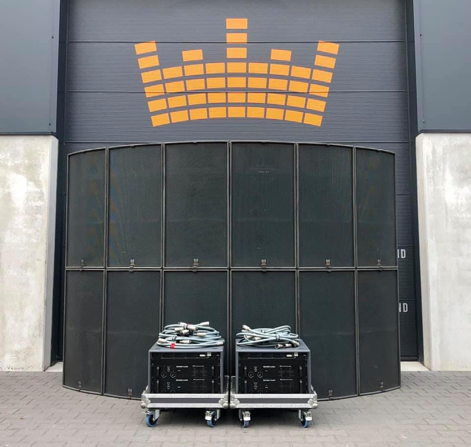 Ozvočenje Martin Audio W8 + W8S + Crest Audio Pro ojačevalci komplet