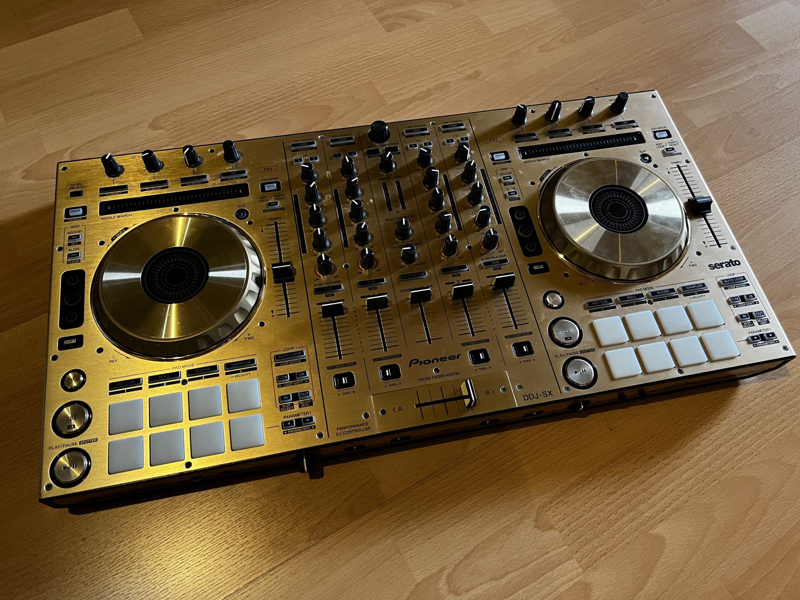 Pioneer DDJ SX GOLD (limited edition)