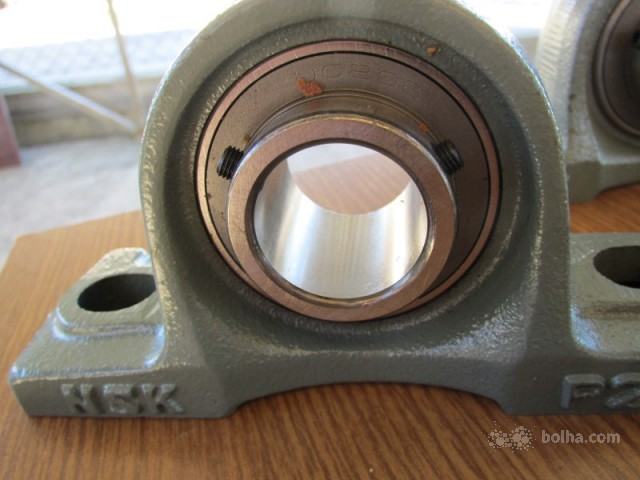 Ležaj z ohišjem NSK P206 fi osi 30mm