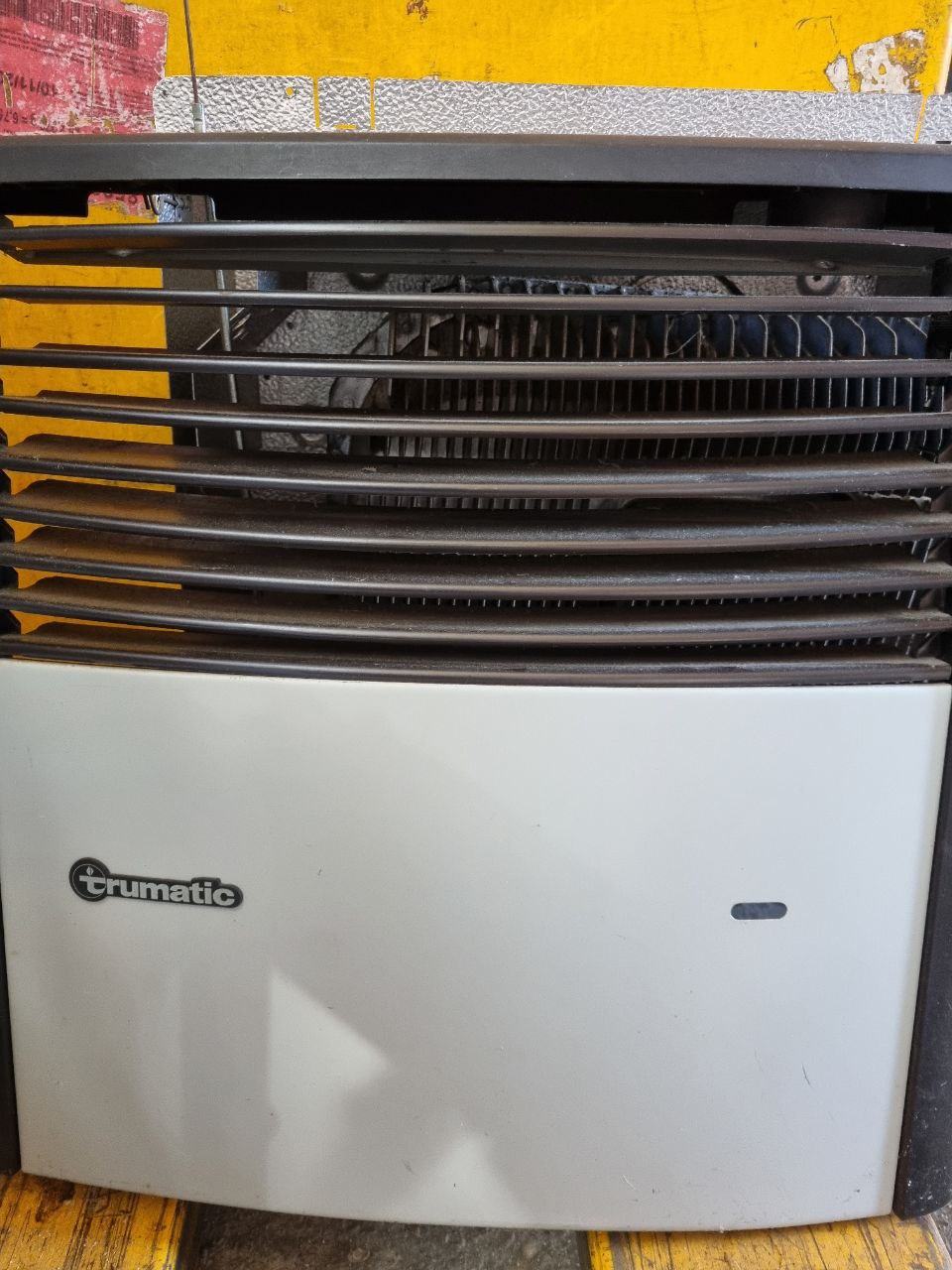 TRUMA vgradna plinska peč S3002-P