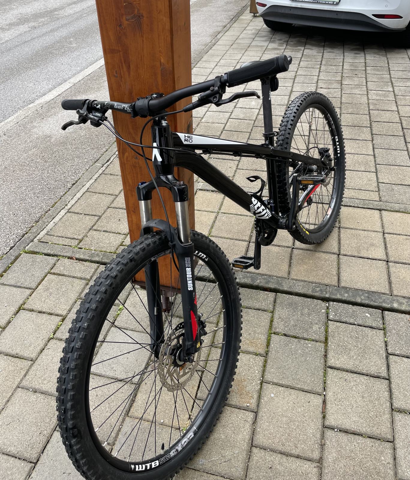 Dirt kolo Befly HERO