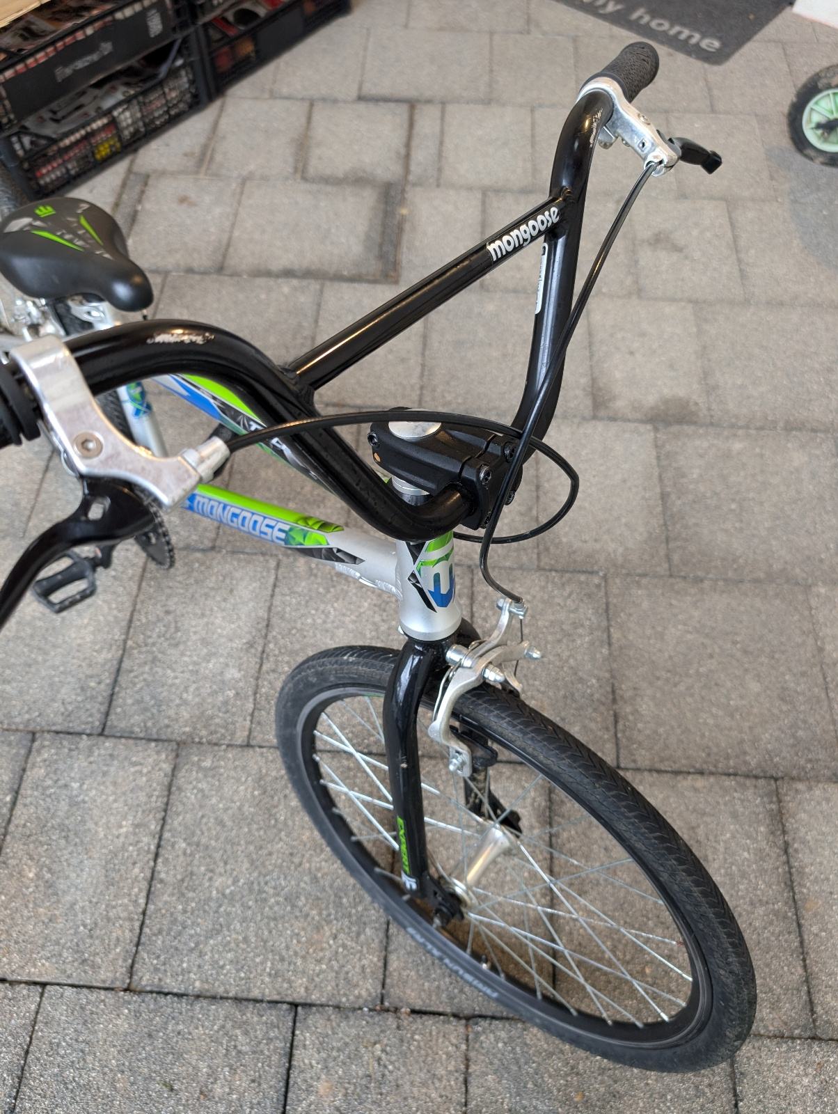 Mongoose expert bmx