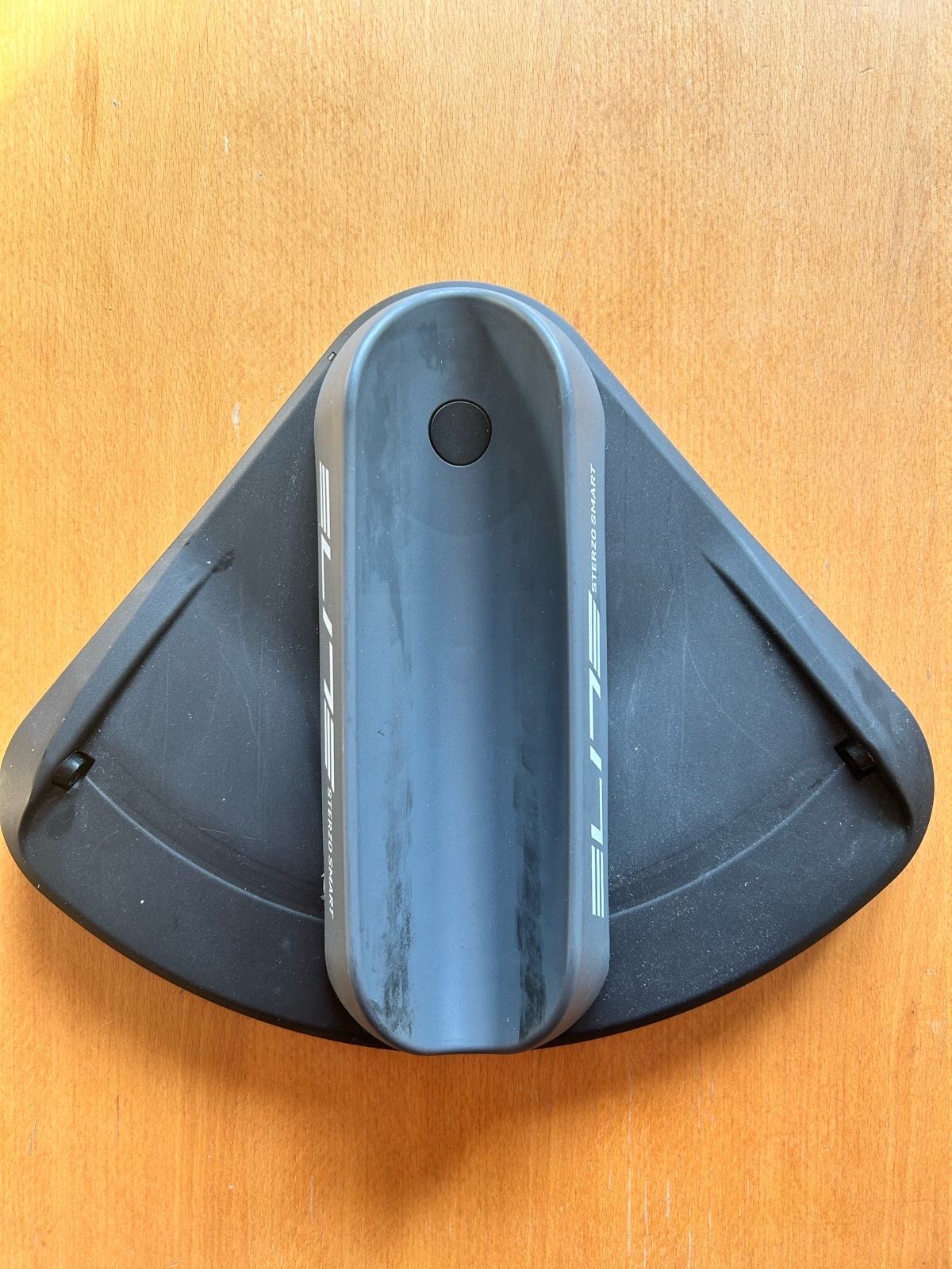 Elite Sterzo Smart – pametni podstavek za kolo (Bluetooth)