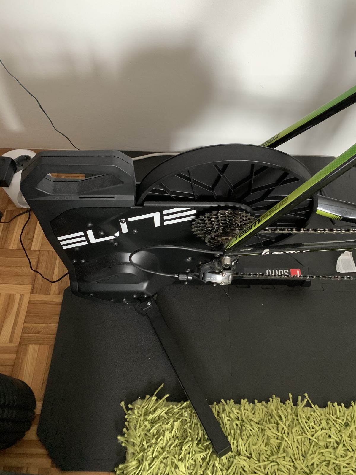 Elite Suito