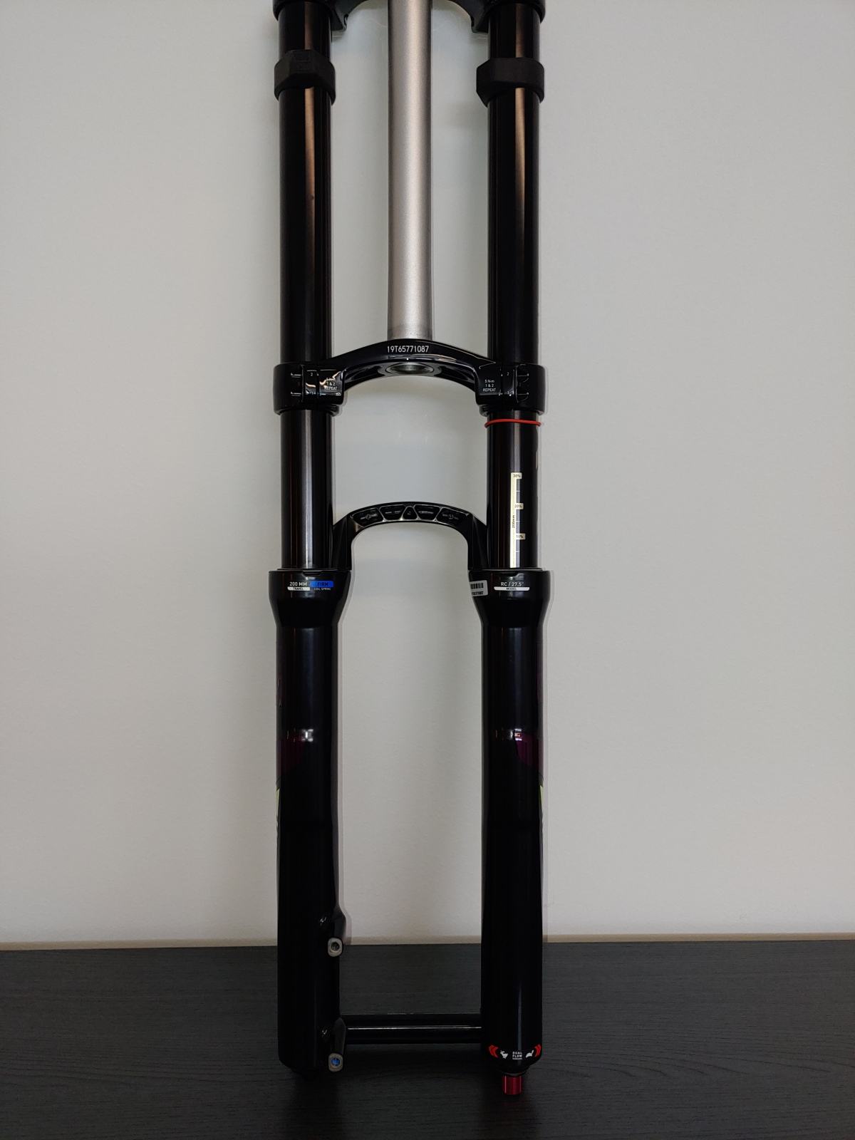 ROCK SHOX vilice Boxxer RC 200mm 27,5ˇ