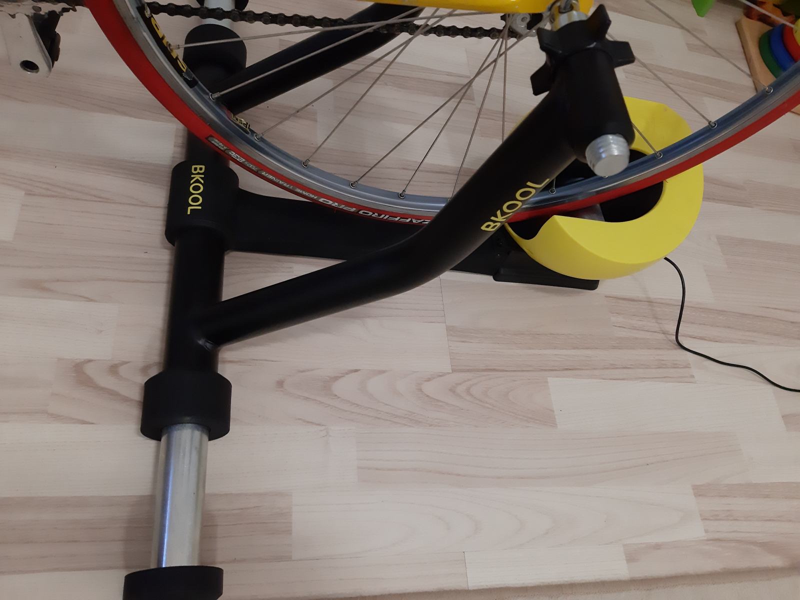 TRENAŽER BKOOL SMART PRO 2