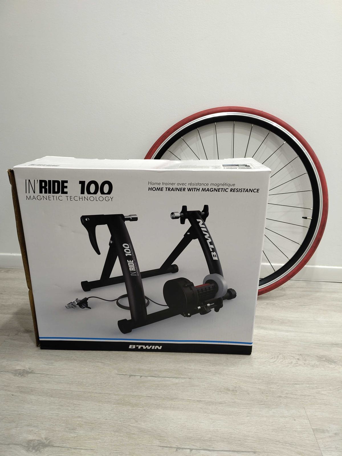 Trenažer INRIDE 100 + kolo s trening gumom