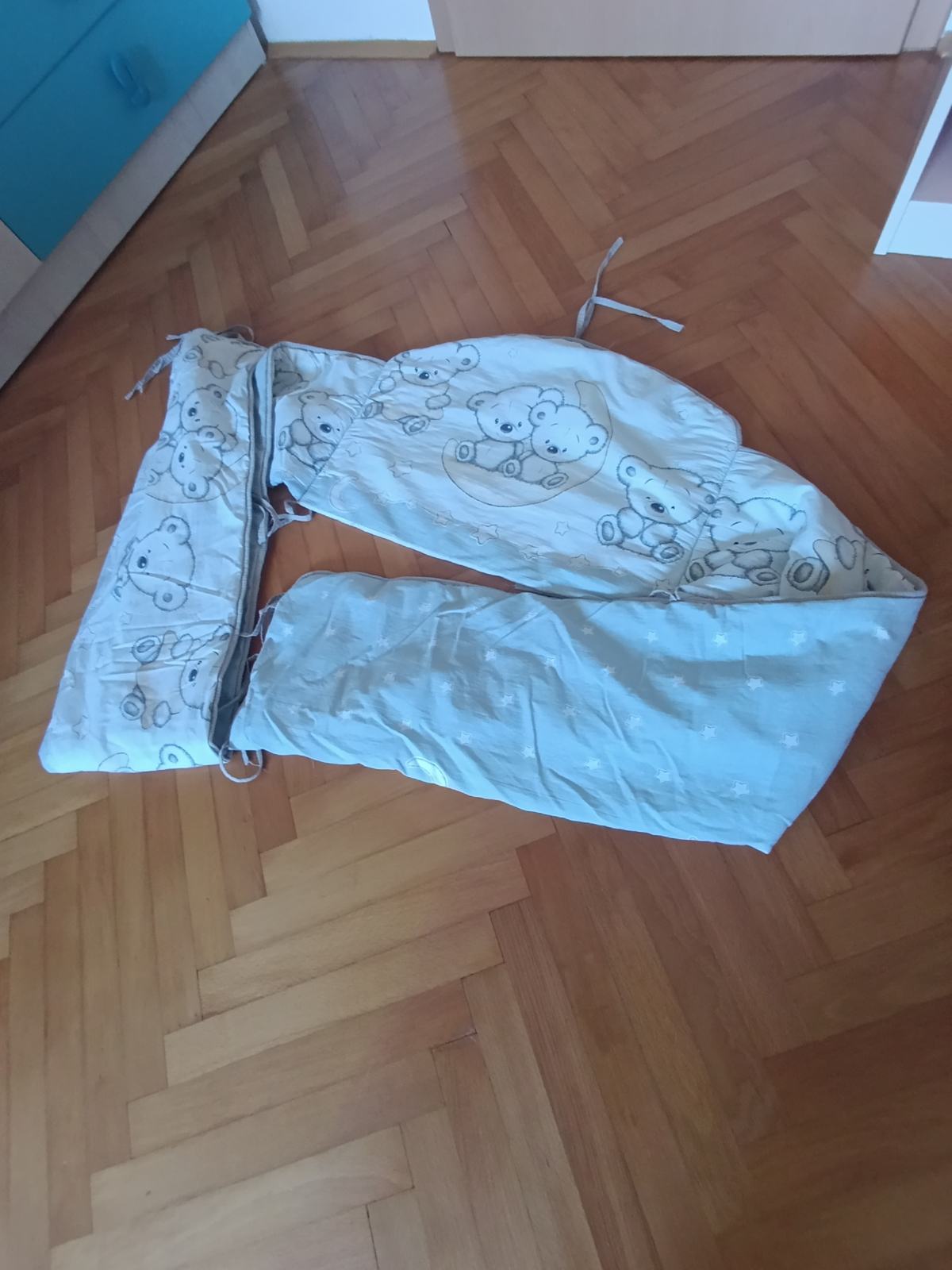 Obroba za posteljico